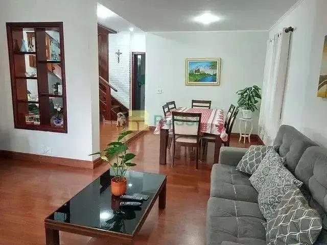 Casa / Sobrado para Venda em São José dos Campos/SP Bosque dos Eucaliptos 5 Quartos