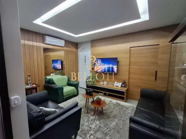 Casa / Sobrado para Venda em São José dos Campos/SP Eugênio de Mello 2 Quartos