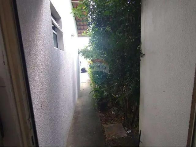 Casa / Sobrado para Venda em São José dos Campos/SP Eugênio de Mello 2 Quartos