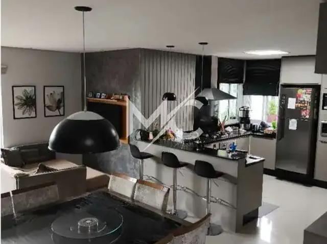Casa / Sobrado para Venda em São José dos Campos/SP Eugênio de Mello 3 Quartos