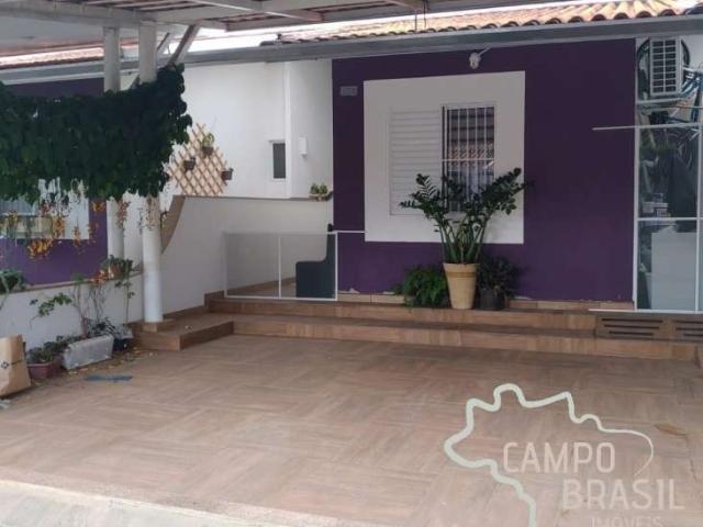 Casa / Sobrado para Venda em São José dos Campos/SP Eugênio de Mello 3 Quartos
