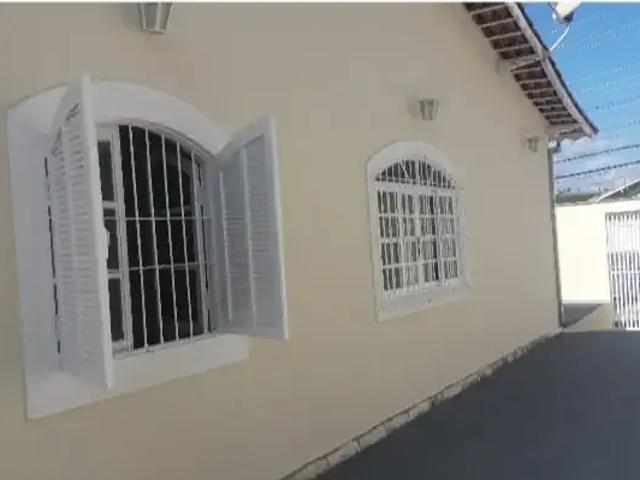 Casa / Sobrado para Venda em São José dos Campos/SP Eugênio de Mello 3 Quartos