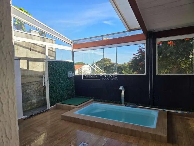 Casa / Sobrado para Venda em São José dos Campos/SP Eugênio de Mello 3 Quartos