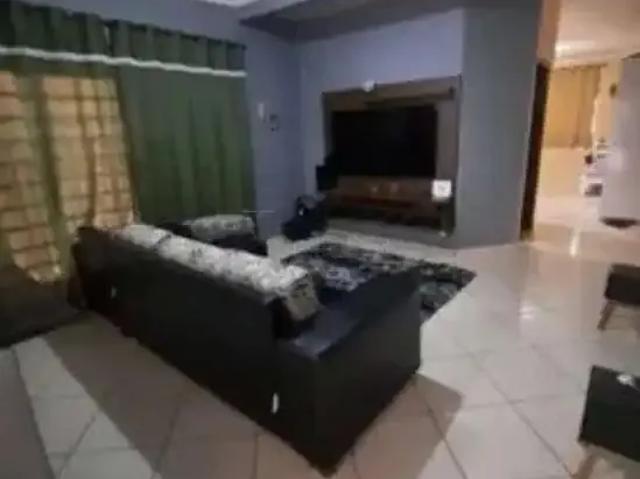 Casa / Sobrado para Venda em São José dos Campos/SP Jardim Mariana II 3 Quartos
