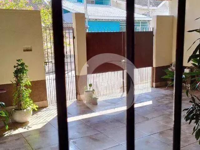 Casa / Sobrado para Venda em São José dos Campos/SP Jardim Minas Gerais 2 Quartos