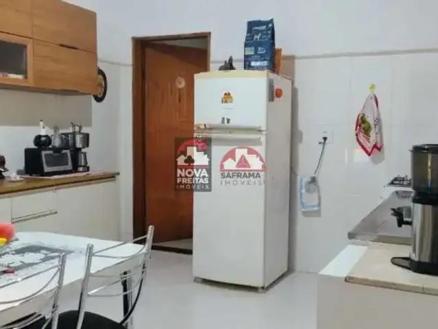 Casa / Sobrado para Venda em São José dos Campos/SP Jardim Minas Gerais 2 Quartos