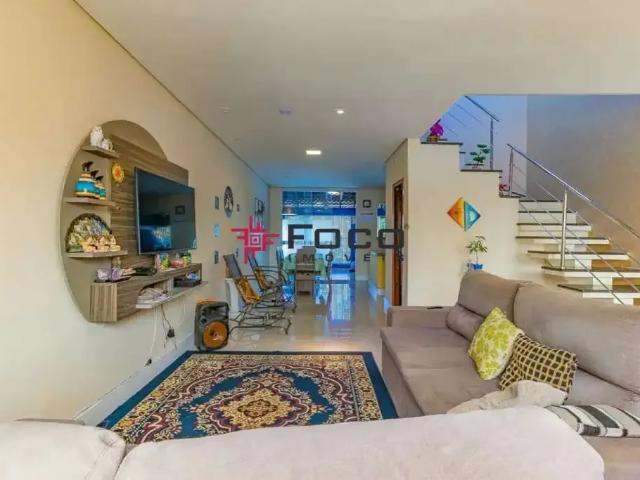Casa / Sobrado para Venda em São José dos Campos/SP Jardim Minas Gerais 3 Quartos