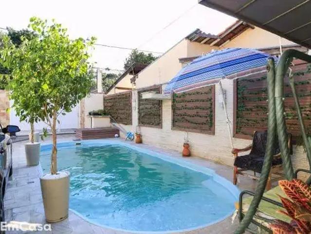 Casa / Sobrado para Venda em São José dos Campos/SP Jardim Motorama 2 Quartos