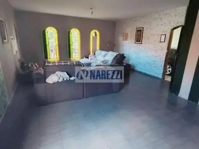 Casa / Sobrado para Venda em São José dos Campos/SP Jardim Motorama 3 Quartos