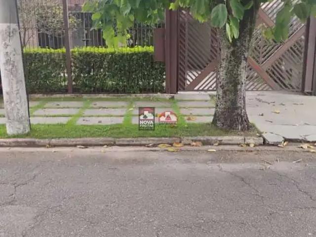Casa / Sobrado para Venda em São José dos Campos/SP Jardim Nova América 4 Quartos