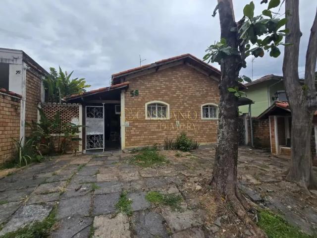 Casa / Sobrado para Venda em São José dos Campos/SP Jardim Oswaldo Cruz 5 Quartos