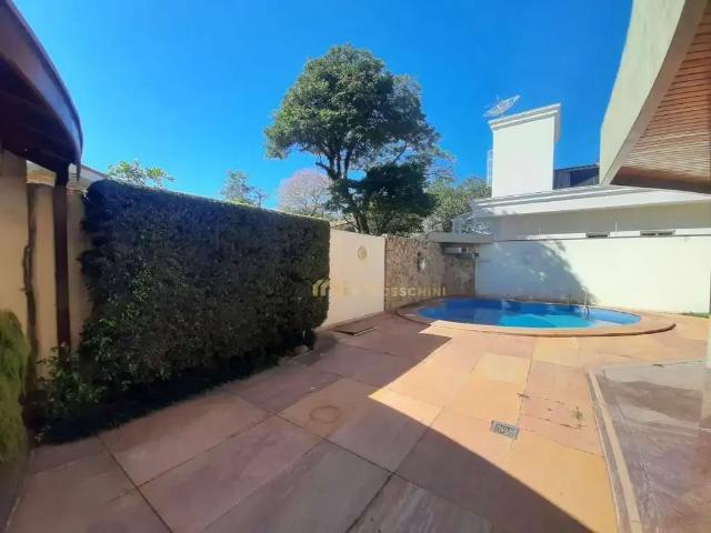 Casa / Sobrado para Venda em São José dos Campos/SP Jardim Apolo 4 Quartos