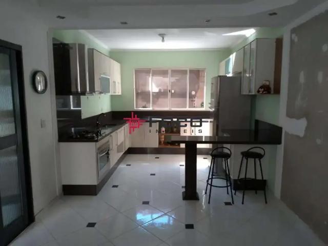 Casa / Sobrado para Venda em São José dos Campos/SP Jardim Cruzeiro do Sul 3 Quartos