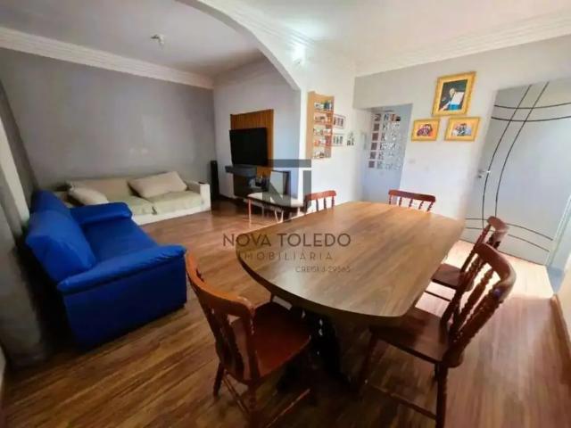 Casa / Sobrado para Venda em São José dos Campos/SP Jardim da Granja 3 Quartos