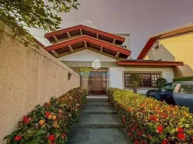 Casa / Sobrado para Venda em São José dos Campos/SP Jardim das Colinas 4 Quartos