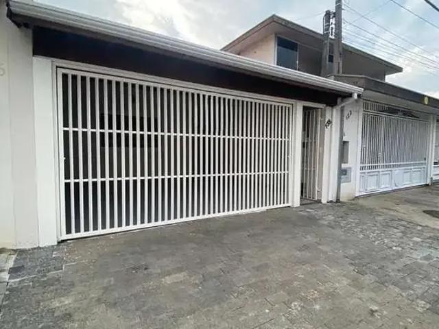 Casa / Sobrado para Venda em São José dos Campos/SP Jardim das Indústrias 2 Quartos