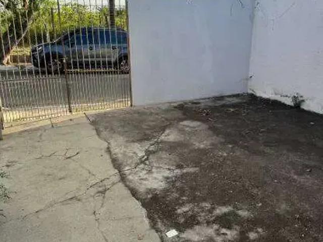 Casa / Sobrado para Venda em São José dos Campos/SP Jardim das Indústrias 2 Quartos