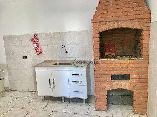 Casa / Sobrado para Venda em São José dos Campos/SP Jardim das Indústrias 3 Quartos