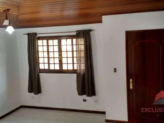 Casa / Sobrado para Venda em São José dos Campos/SP Jardim das Indústrias 3 Quartos