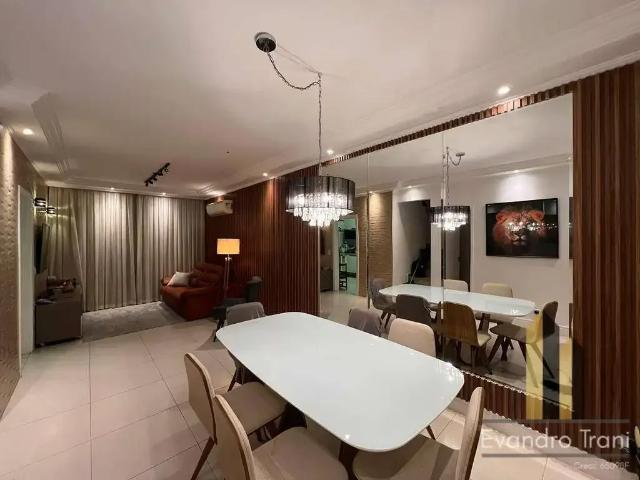 Casa / Sobrado para Venda em São José dos Campos/SP Jardim das Indústrias 3 Quartos
