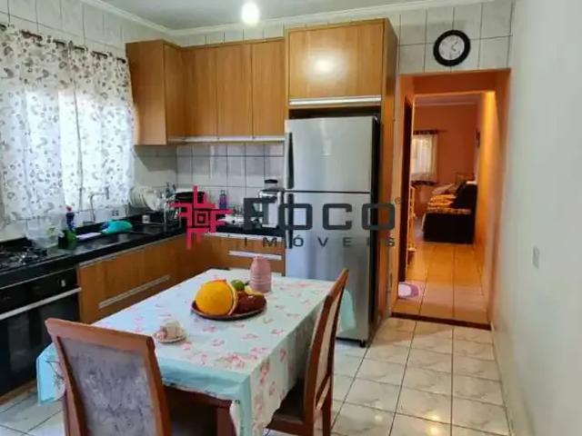 Casa / Sobrado para Venda em São José dos Campos/SP Jardim das Indústrias 3 Quartos