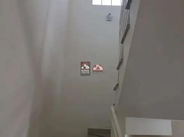 Casa / Sobrado para Venda em São José dos Campos/SP Jardim das Indústrias 3 Quartos