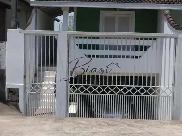 Casa / Sobrado para Venda em São José dos Campos/SP Jardim das Indústrias 3 Quartos