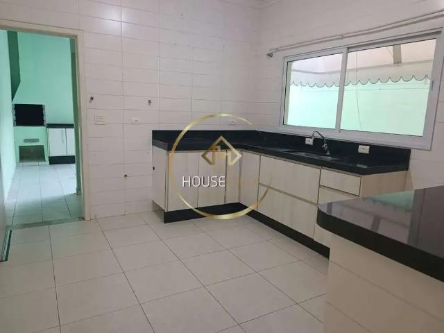Casa / Sobrado para Venda em São José dos Campos/SP Jardim das Indústrias 3 Quartos