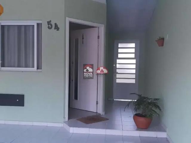 Casa / Sobrado para Venda em São José dos Campos/SP Jardim das Indústrias 3 Quartos