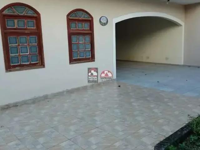 Casa / Sobrado para Venda em São José dos Campos/SP Jardim das Indústrias 3 Quartos
