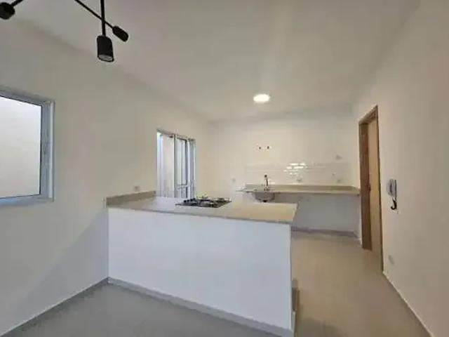 Casa / Sobrado para Venda em São José dos Campos/SP Jardim das Indústrias 3 Quartos