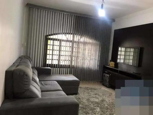 Casa / Sobrado para Venda em São José dos Campos/SP Jardim das Indústrias 3 Quartos