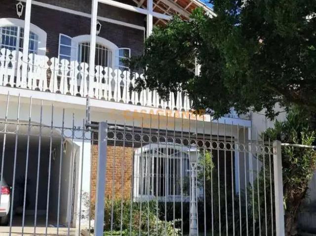 Casa / Sobrado para Venda em São José dos Campos/SP Jardim das Indústrias 3 Quartos