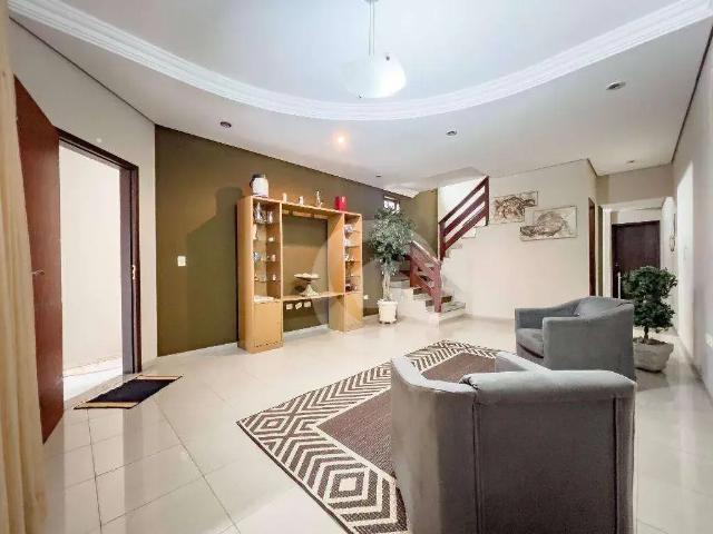 Casa / Sobrado para Venda em São José dos Campos/SP Jardim das Indústrias 3 Quartos