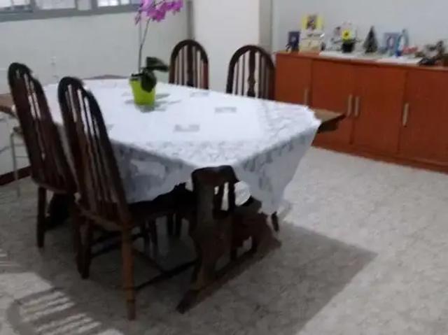 Casa / Sobrado para Venda em São José dos Campos/SP Jardim das Indústrias 3 Quartos