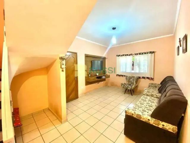 Casa / Sobrado para Venda em São José dos Campos/SP Jardim das Indústrias 3 Quartos