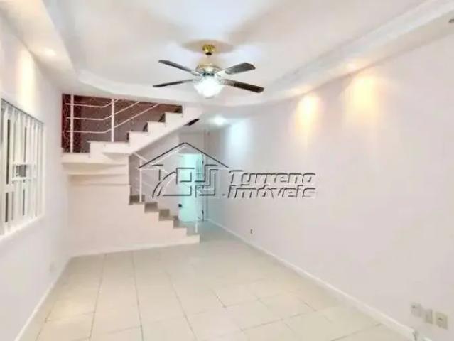 Casa / Sobrado para Venda em São José dos Campos/SP Jardim das Indústrias 3 Quartos