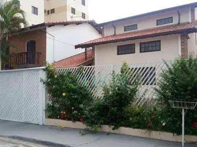 Casa / Sobrado para Venda em São José dos Campos/SP Jardim das Indústrias 3 Quartos