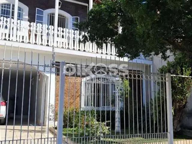 Casa / Sobrado para Venda em São José dos Campos/SP Jardim das Indústrias 3 Quartos