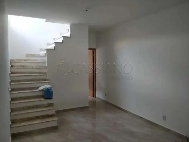Casa / Sobrado para Venda em São José dos Campos/SP Jardim das Indústrias 4 Quartos