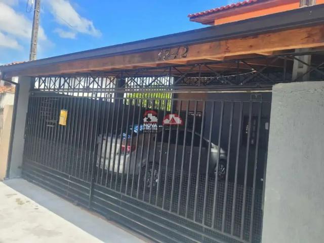 Casa / Sobrado para Venda em São José dos Campos/SP Jardim das Indústrias 4 Quartos