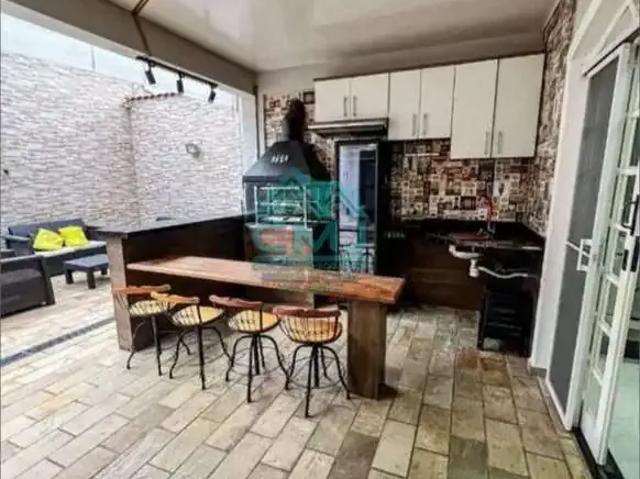 Casa / Sobrado para Venda em São José dos Campos/SP Jardim das Indústrias 4 Quartos