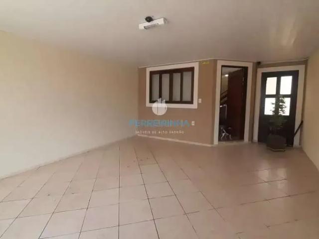 Casa / Sobrado para Venda em São José dos Campos/SP Jardim das Indústrias 4 Quartos