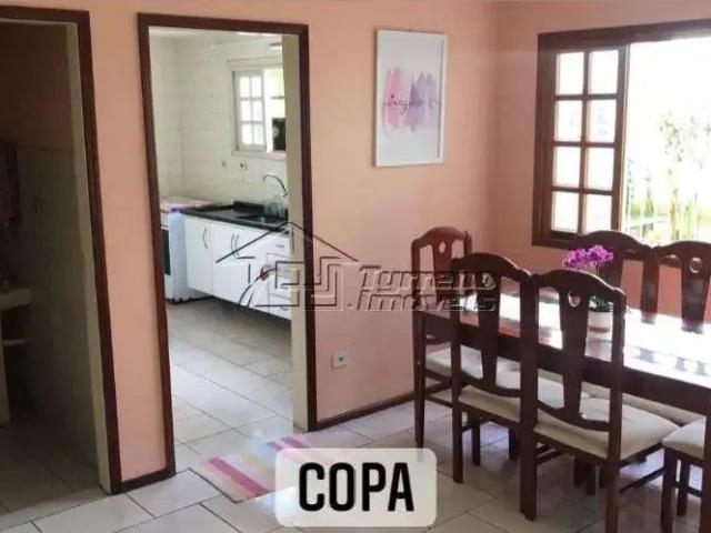 Casa / Sobrado para Venda em São José dos Campos/SP Jardim das Indústrias 4 Quartos