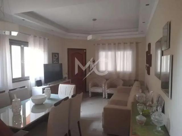Casa / Sobrado para Venda em São José dos Campos/SP Jardim das Indústrias 4 Quartos