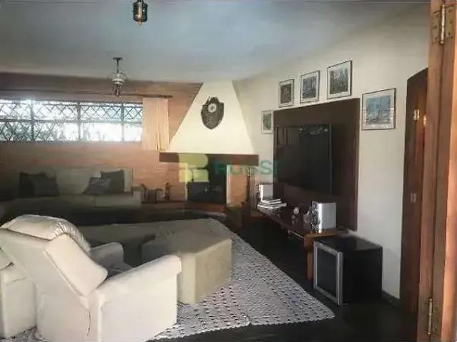 Casa / Sobrado para Venda em São José dos Campos/SP Jardim Esplanada 4 Quartos