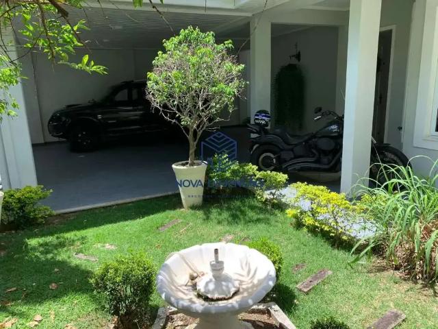 Casa / Sobrado para Venda em São José dos Campos/SP Jardim Esplanada 4 Quartos