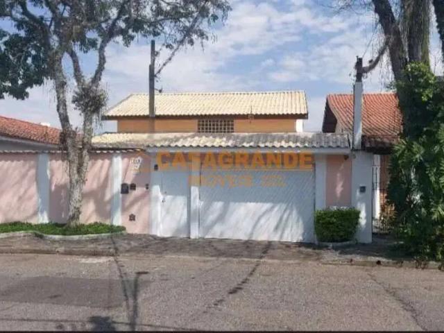 Casa / Sobrado para Venda em São José dos Campos/SP Jardim Esplanada 4 Quartos