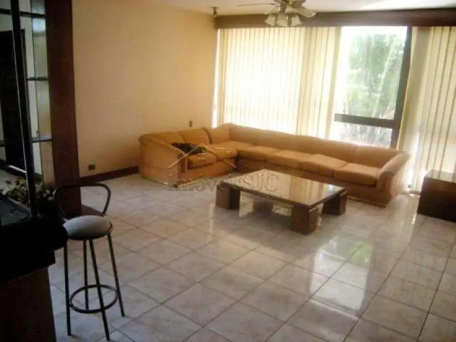Casa / Sobrado para Venda em São José dos Campos/SP Jardim Esplanada 4 Quartos