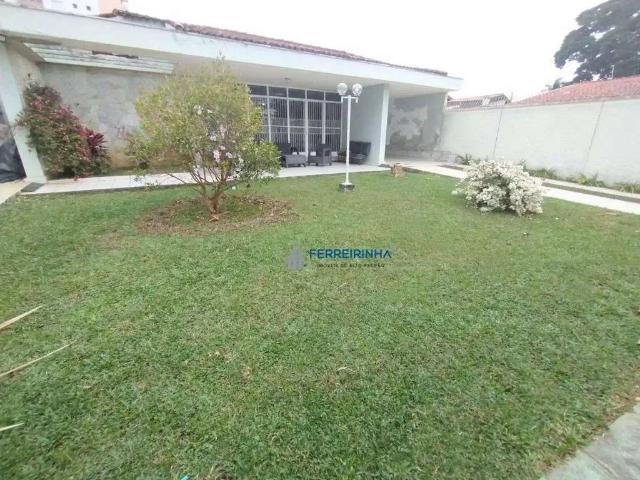 Casa / Sobrado para Venda em São José dos Campos/SP Jardim Esplanada 4 Quartos